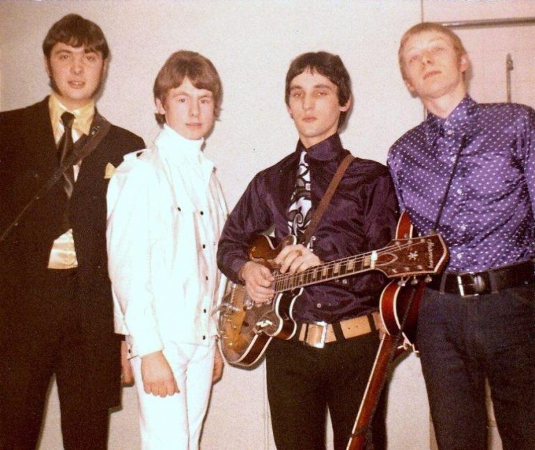 Little Free Rock interview with Peter Illingworth - It's Psychedelic ...