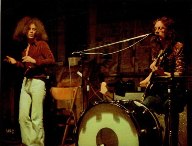 Medicine Head interview with John Fiddler - It's Psychedelic Baby Magazine