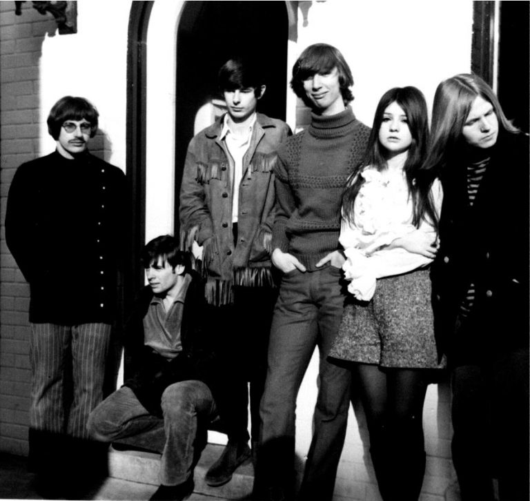 Reign Ghost & Christmas interview with Bob Bryden - It's Psychedelic ...