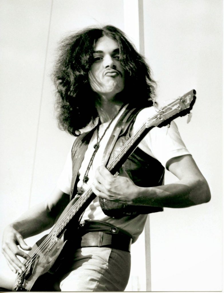 Free interview with Andy Fraser - It's Psychedelic Baby Magazine