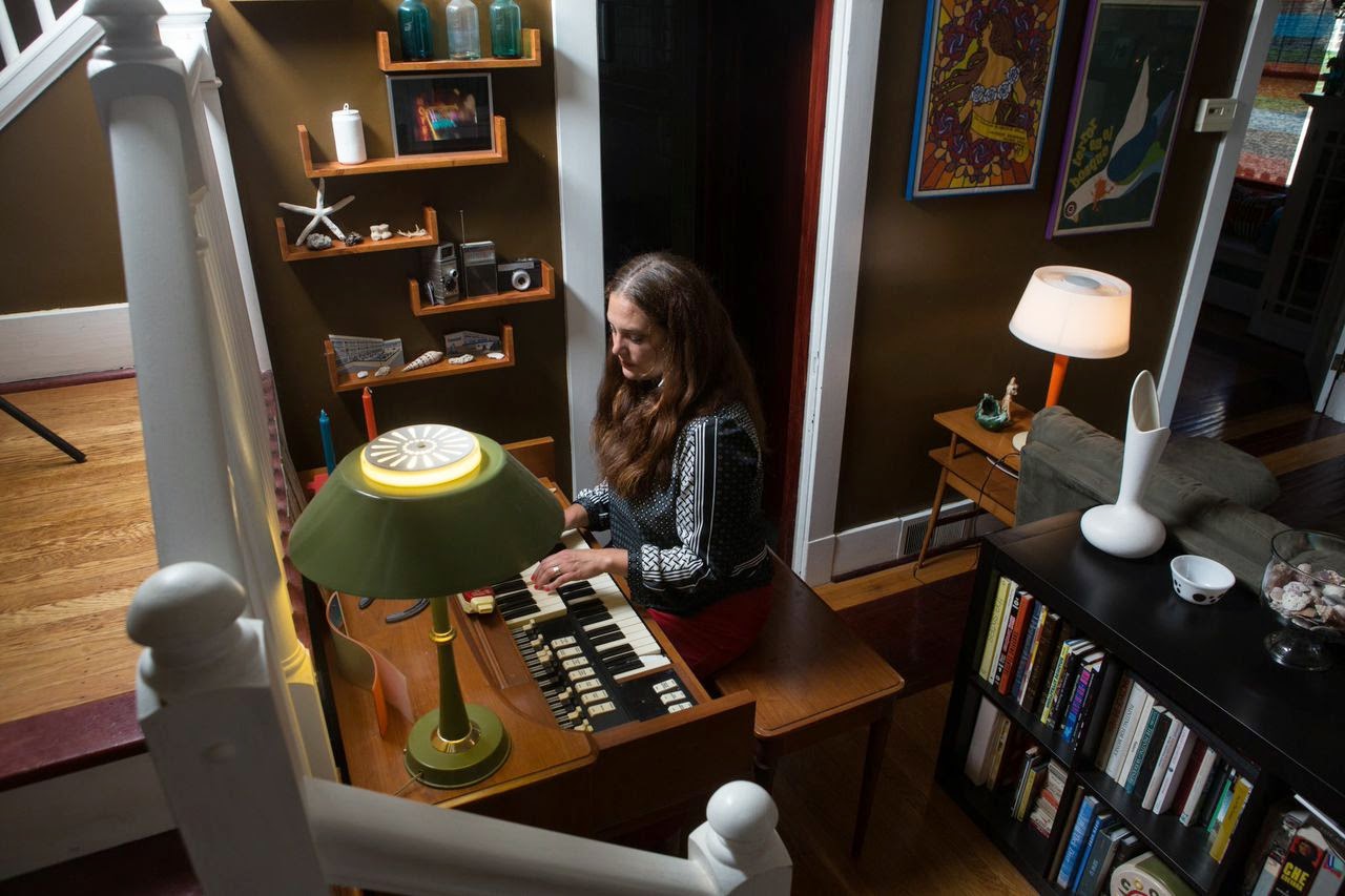 The Garment District | Interview | Jennifer Baron - It's Psychedelic ...