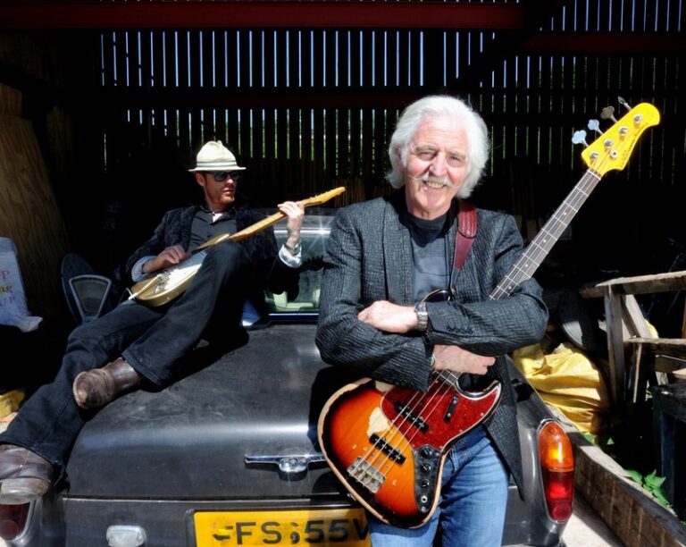 Ten Years After | Leo Lyons | Interview - It's Psychedelic Baby Magazine