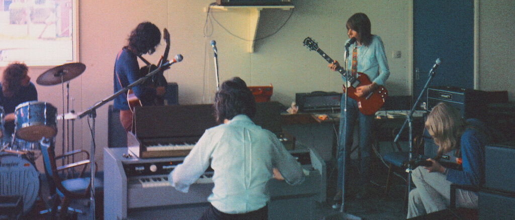 Gracious | Interview - It's Psychedelic Baby Magazine