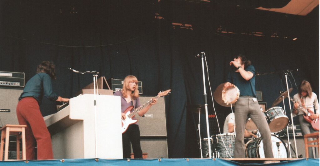 Gracious | Interview - It's Psychedelic Baby Magazine