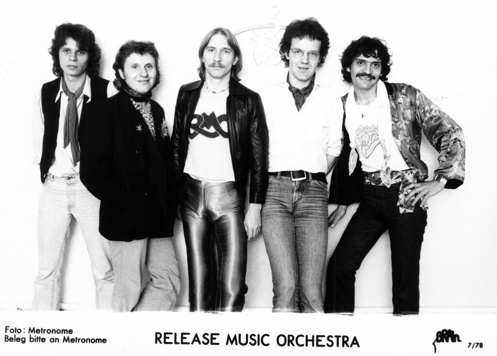 Tomorrow’s Gift | Release Music Orchestra | Interview with Manfred ...