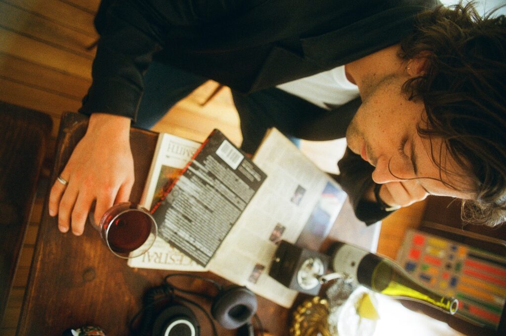 ‘Weeknights’ by Ryan Egan | New Album, ‘Soft Power’ - It's Psychedelic ...