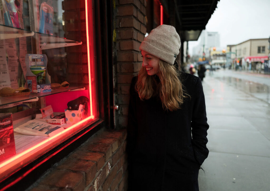 Laura Loriga | Interview | New Album, ‘Vever’ - It's Psychedelic Baby ...