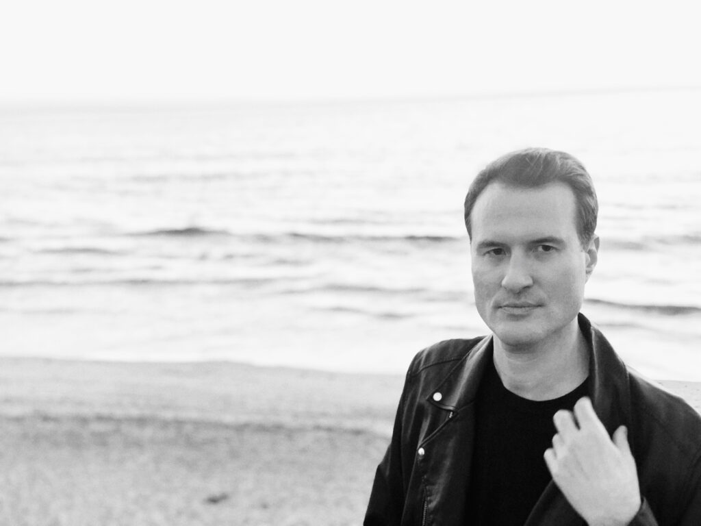 ‘Goddaughters’ by Zach Phillips | Album Premiere - It's Psychedelic ...