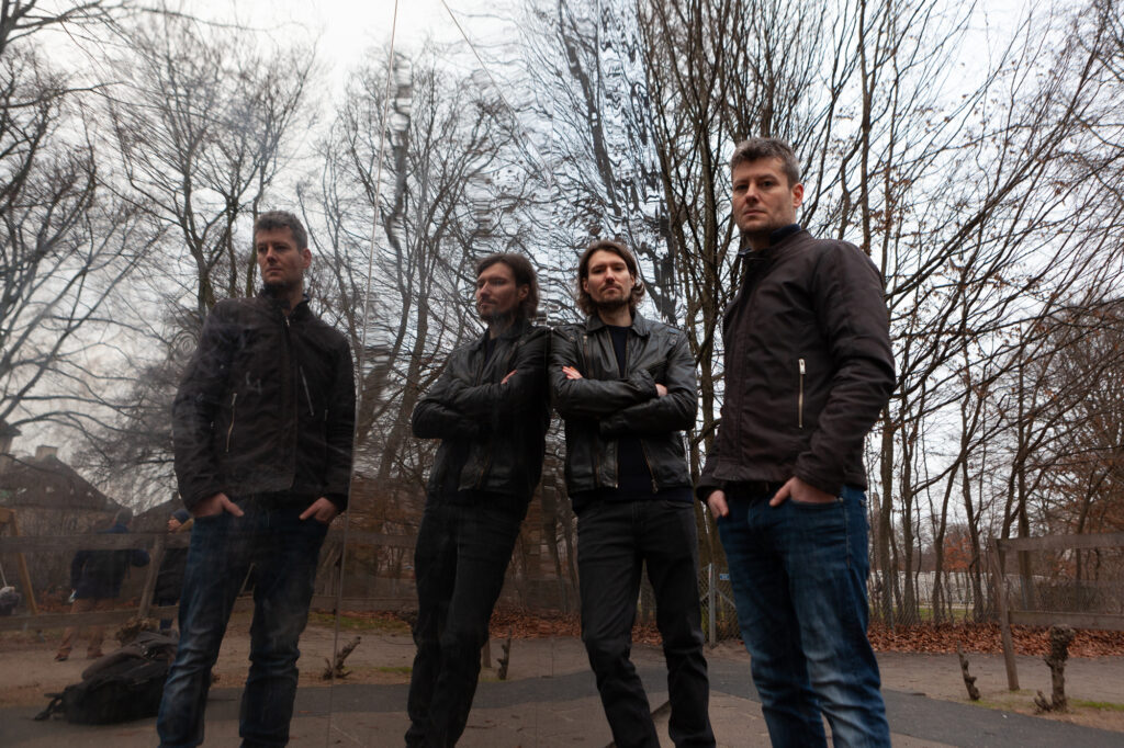 Vinyl Floor | Interview | New Album, 'Funhouse Mirror' - It's ...