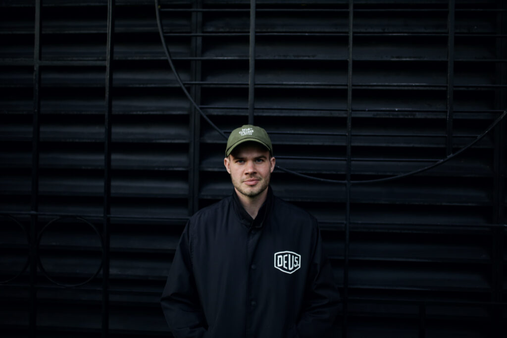 'air to live' by kav. | Debut EP ‘For New York’ - It's Psychedelic Baby ...