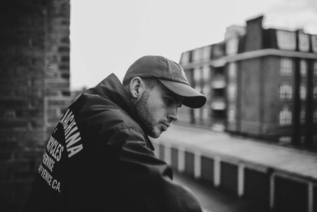 'air to live' by kav. | Debut EP ‘For New York’ - It's Psychedelic Baby ...