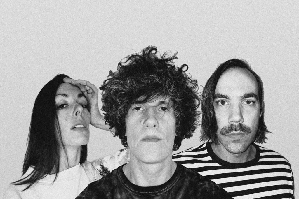 American Lips | Interview | New Double A-Side Maxi-Single - It's ...