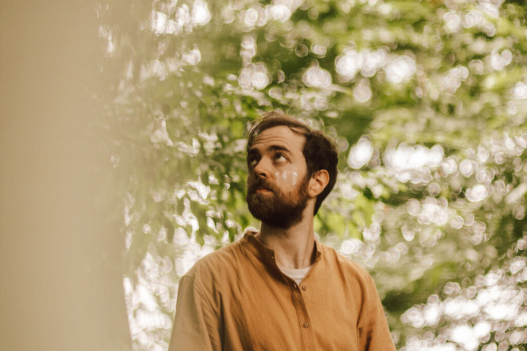 Aaron James | Interview | New Album, 'Nobody Really Makes Love Anymore ...