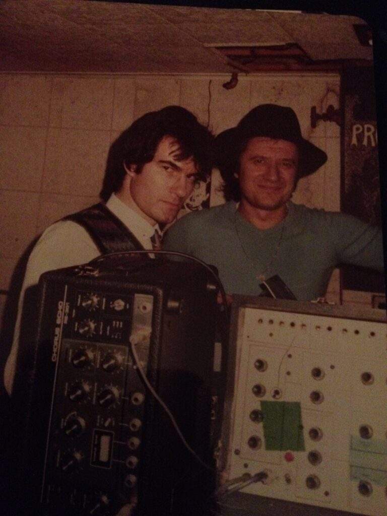 Avant Duel | Kongress | Interview | Otto von Ruggins - It's Psychedelic ...