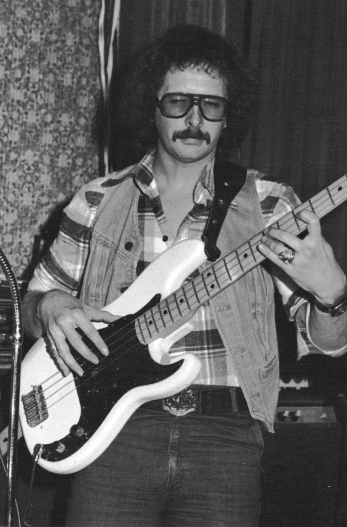 Dave Filchak | Interview | “Livin’ On Laughs” - It's Psychedelic Baby ...