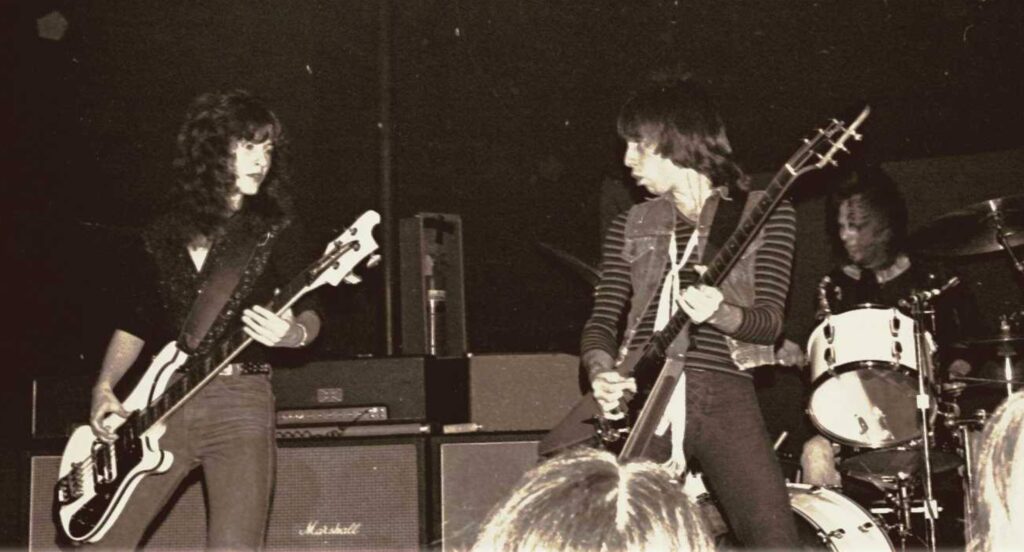 The Dogs | Interview | "Proto Punk Heroes" - It's Psychedelic Baby Magazine
