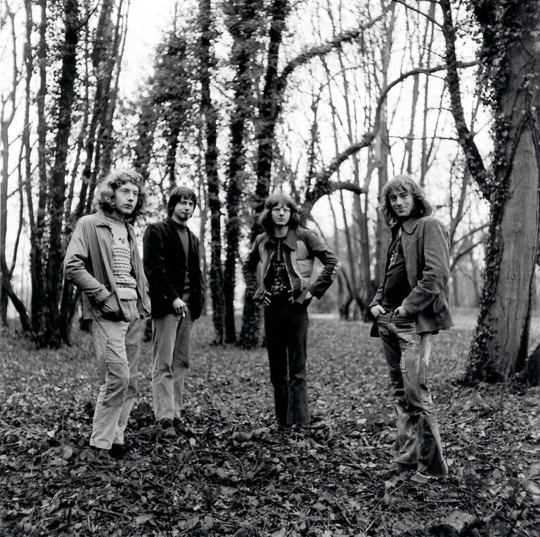 Lifeblud | Interview | "Lost Acetate of Folky Prog" - It's Psychedelic ...