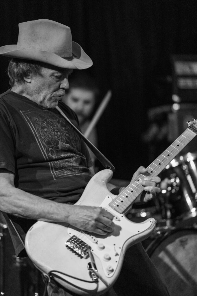 Scratch Acid | Brett Bradford | Suckling | Interview - It's Psychedelic ...