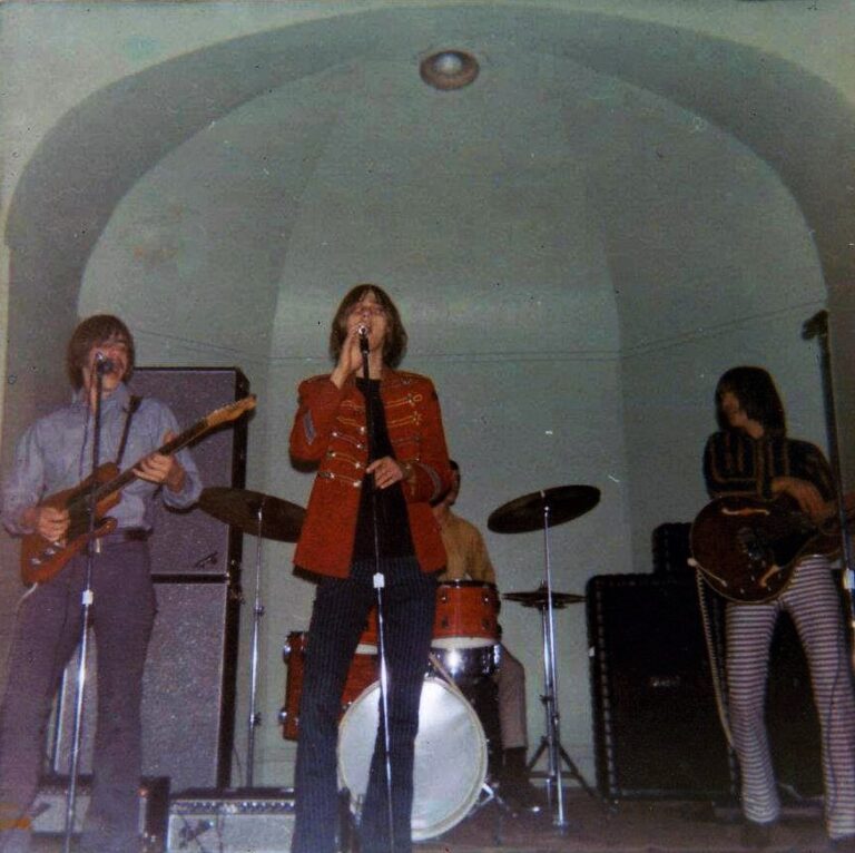 Blue Ash | Interview | Frank Secich | “We wanted to do something ...