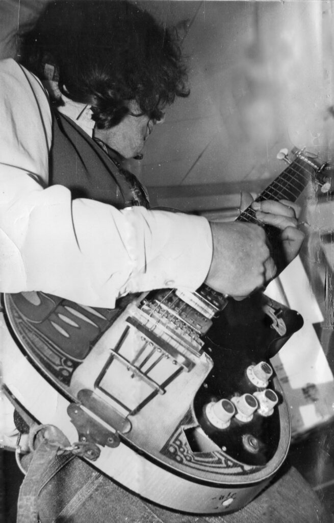 Room | Interview | "1970 Blues-Influenced Prog-Rock" - It's Psychedelic ...