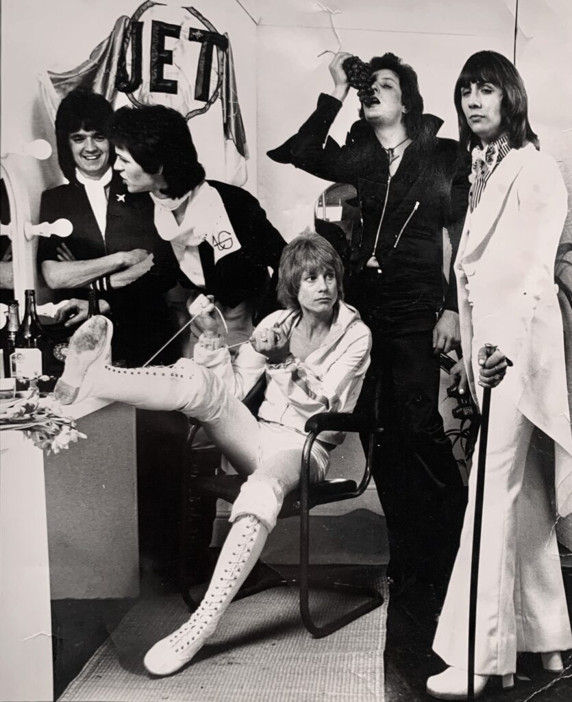 John's Children | Jet | Radio Stars | Interview | Andy Ellison - It's ...