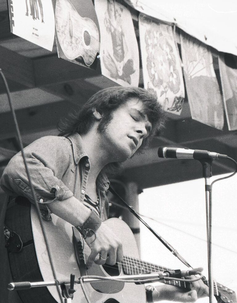 Steve Tilston | Interview | "Each song is unique in its own way" - It's ...