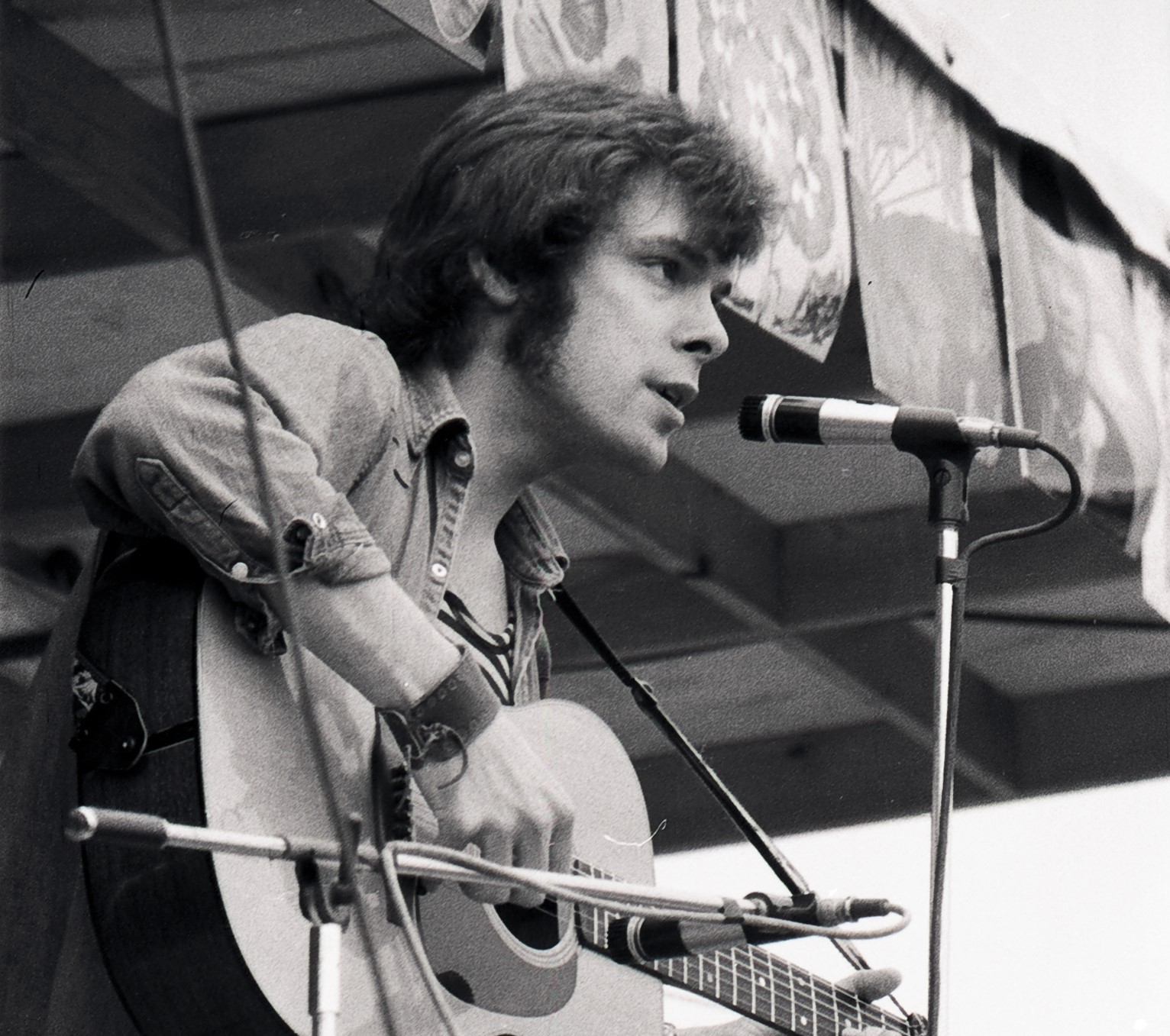 Steve Tilston | Interview | "Each song is unique in its own way" - It's ...