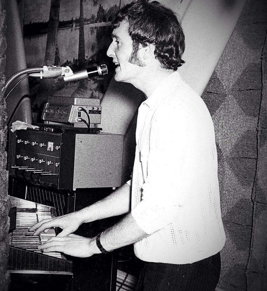 The Pretty Things | Wally Waller | Interview - It's Psychedelic Baby ...