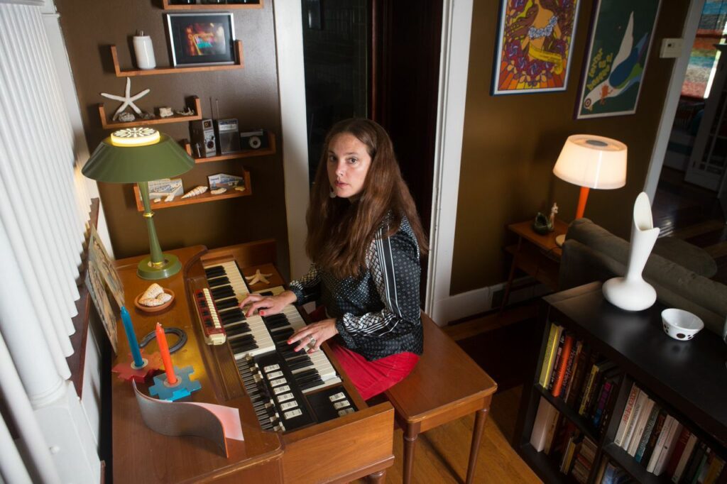 'Flowers Telegraphed To All Parts Of The World' by The Garment District | Album Premiere - It's ...