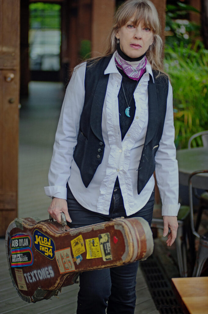 Carla Olson | Interview | New Album, 'Have Harmony, Will Travel 3' - It ...