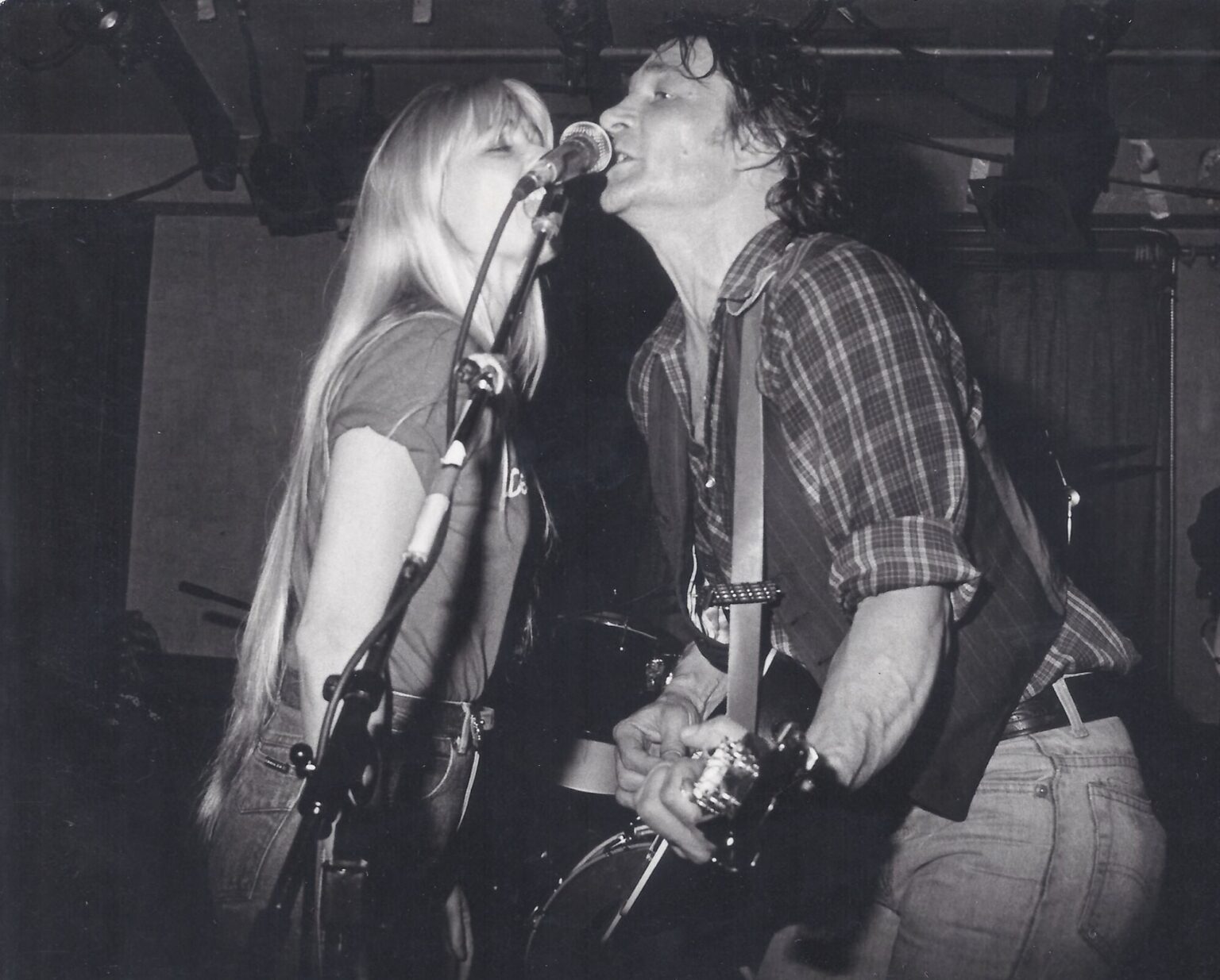 Carla Olson | Interview | New Album, 'Have Harmony, Will Travel 3' - It ...