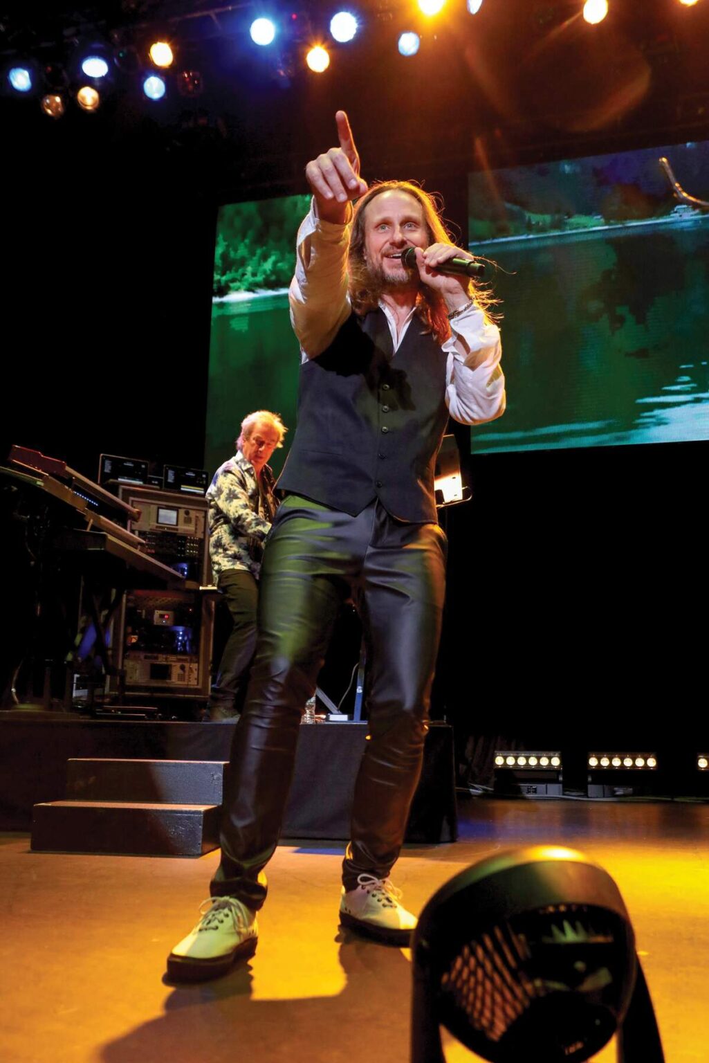 Yes | Jon Davison | Interview - It's Psychedelic Baby Magazine