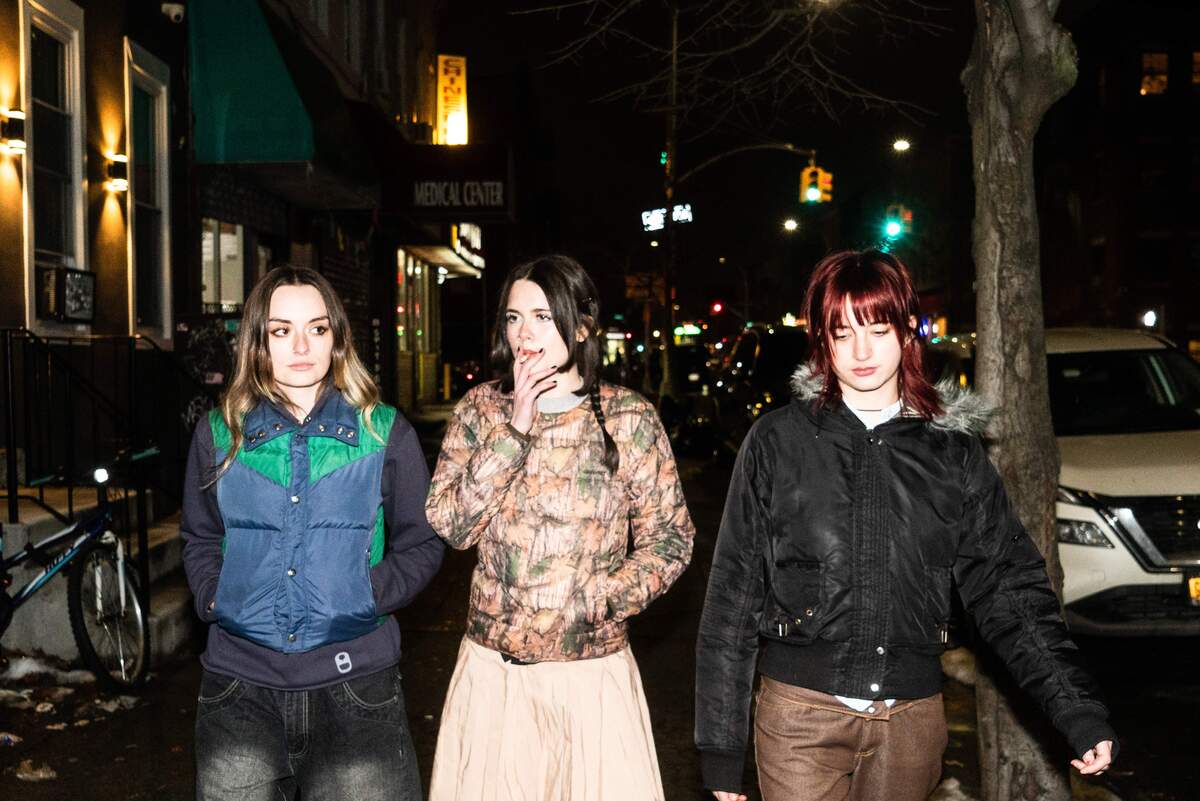 Hello Mary | Interview | New Album, 'Emita Ox' - It's Psychedelic Baby ...