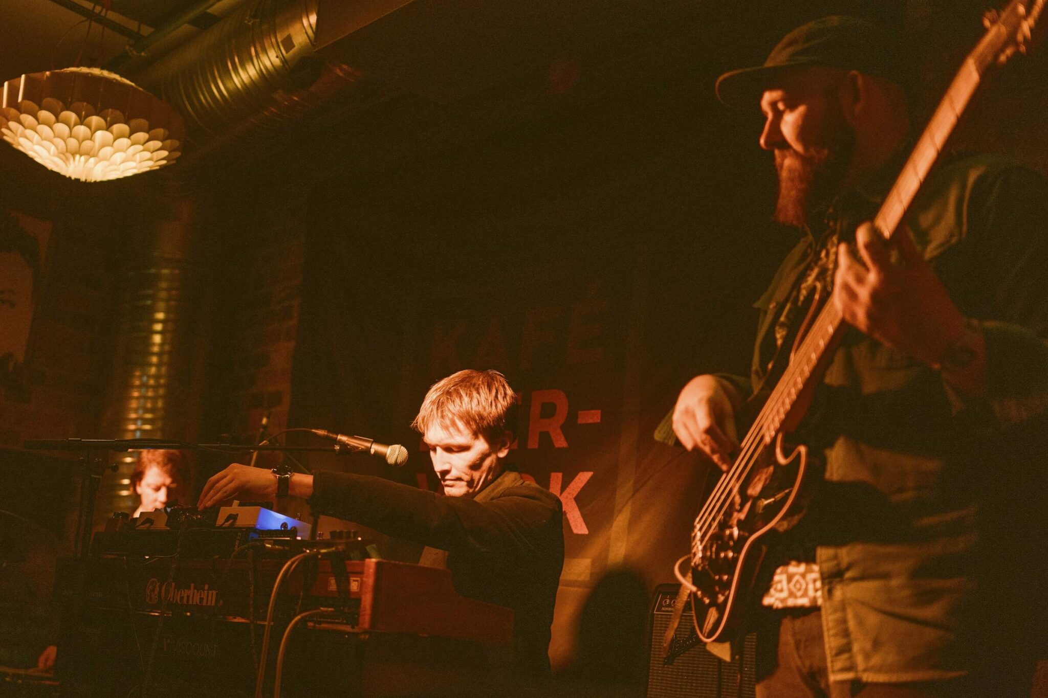 ‘Worm’s Eye View’ by The New Magic | Interview | Album Premiere - It's ...