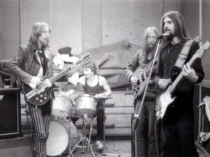 Magic Mushroom Band | Interview | Garry Moonboot Masters - It's ...