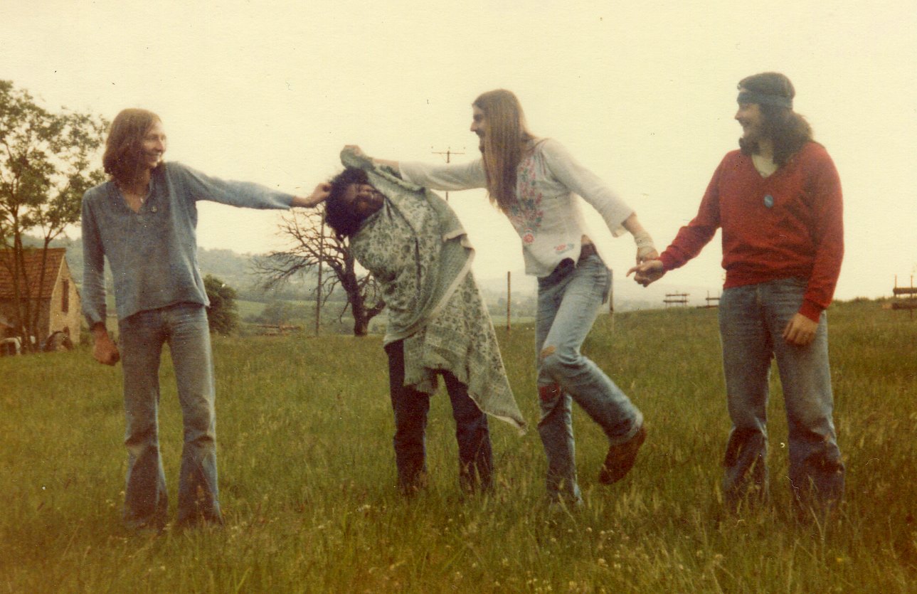 Magic Mushroom Band | Interview | Garry Moonboot Masters - It's ...