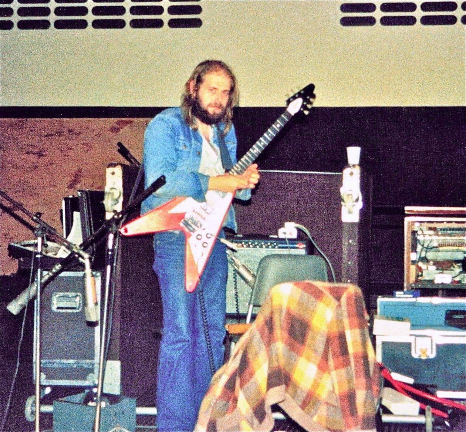 Ray Russell | Interview | “Music is fluid architecture” - It's Psychedelic Baby Magazine