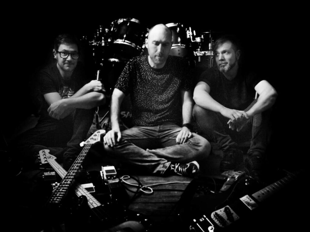 Basaltic Plateau Unveils 'Cuttlefish Galaxy' from 'Dead Dinosaurs ...