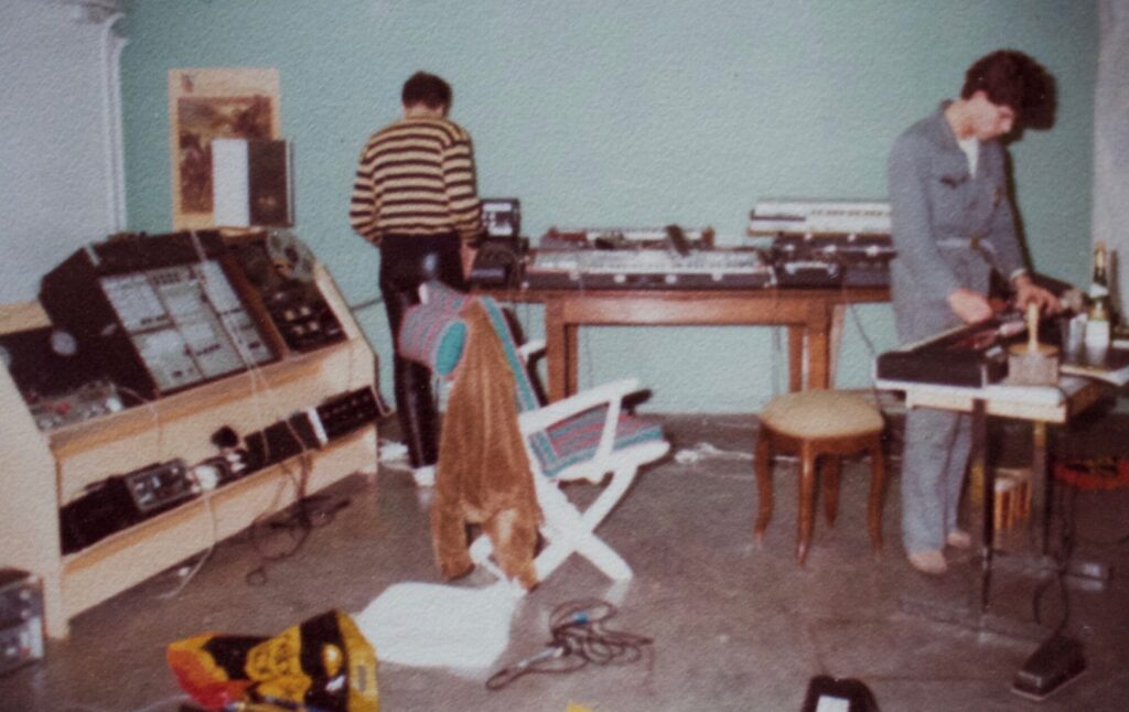 The Carlos Perón Interview: Yello's Co-Founder Plunges Into New Single ...