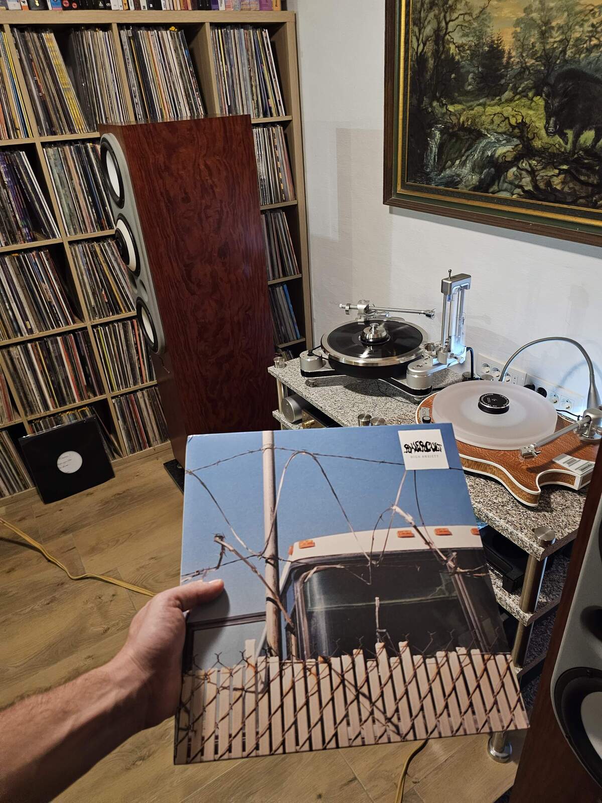 Chinese American Bear Share Groovy New Track 'No No Yeah Yeah (不不好啊好啊 ...