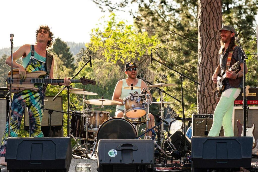 Leadbetter Band on Fatherhood, Sobriety, and Their New Album 'Spell ...